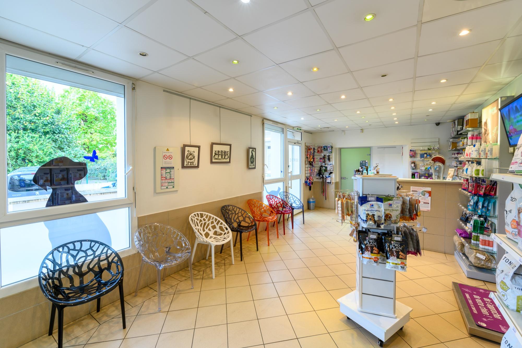 Clinique Vétérinaire De Brou-sur-chantereine - Sevetys : Animalerie ...