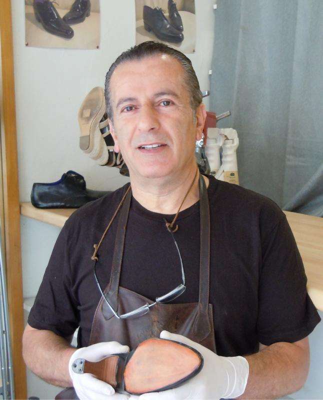 Cordonnerie Retro By Michael Paris : Cordonnier Paris 2ème 75002 ...