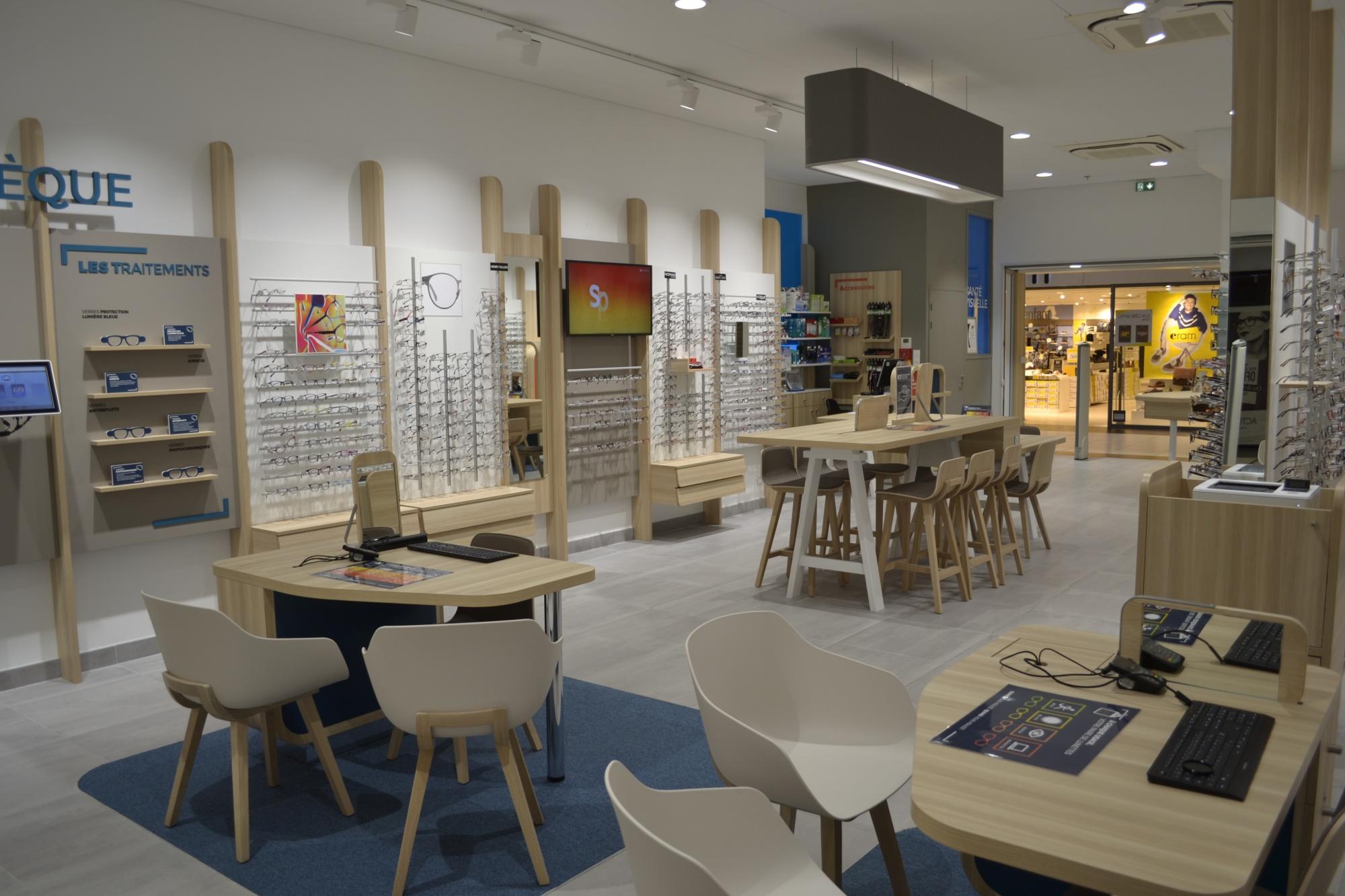 écouter Voir Optique : Opticien Poitiers 86000 (adresse, horaire et avis)