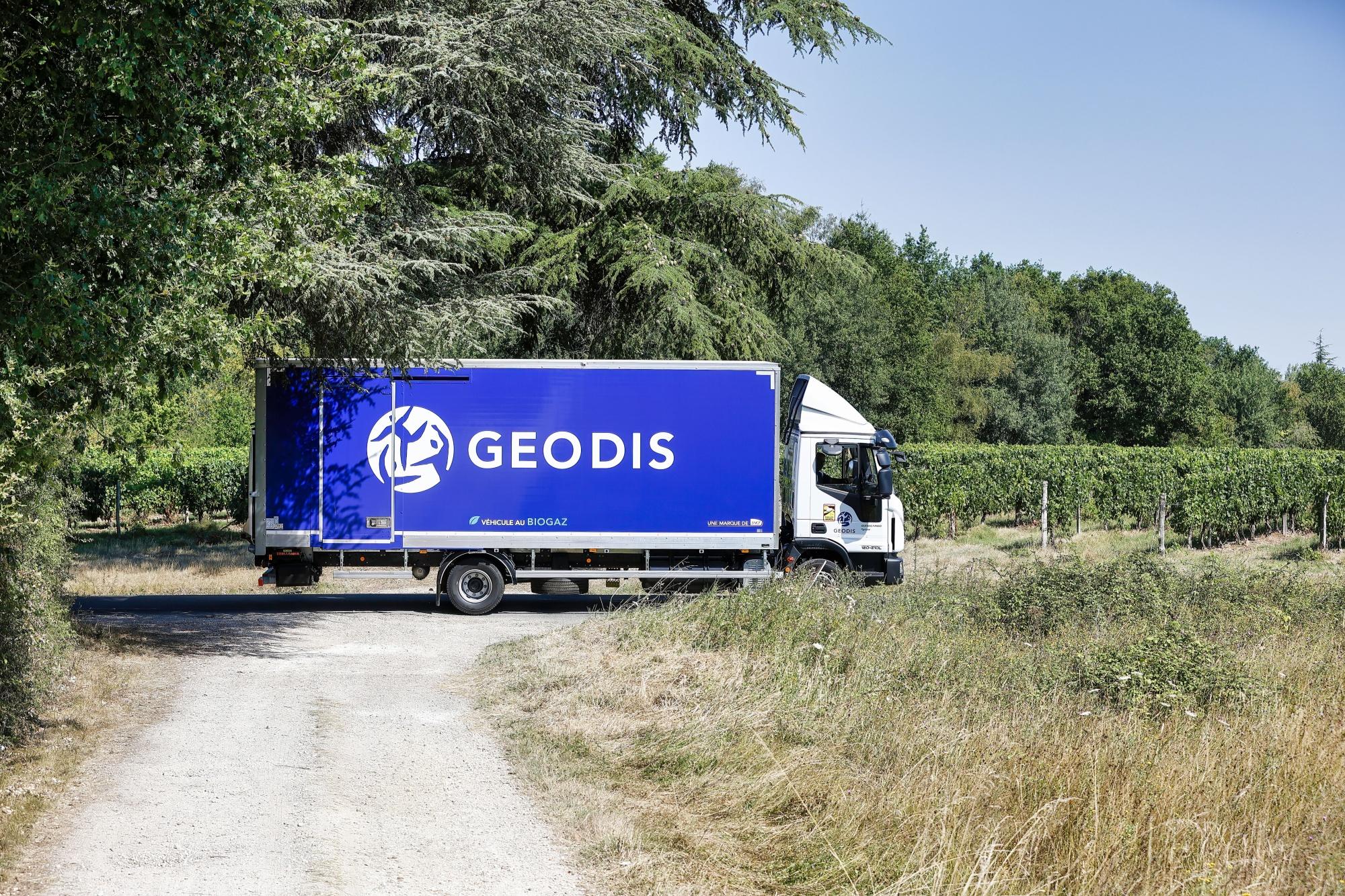 Geodis | Distribution & Express : Centres commerciaux et grands ...