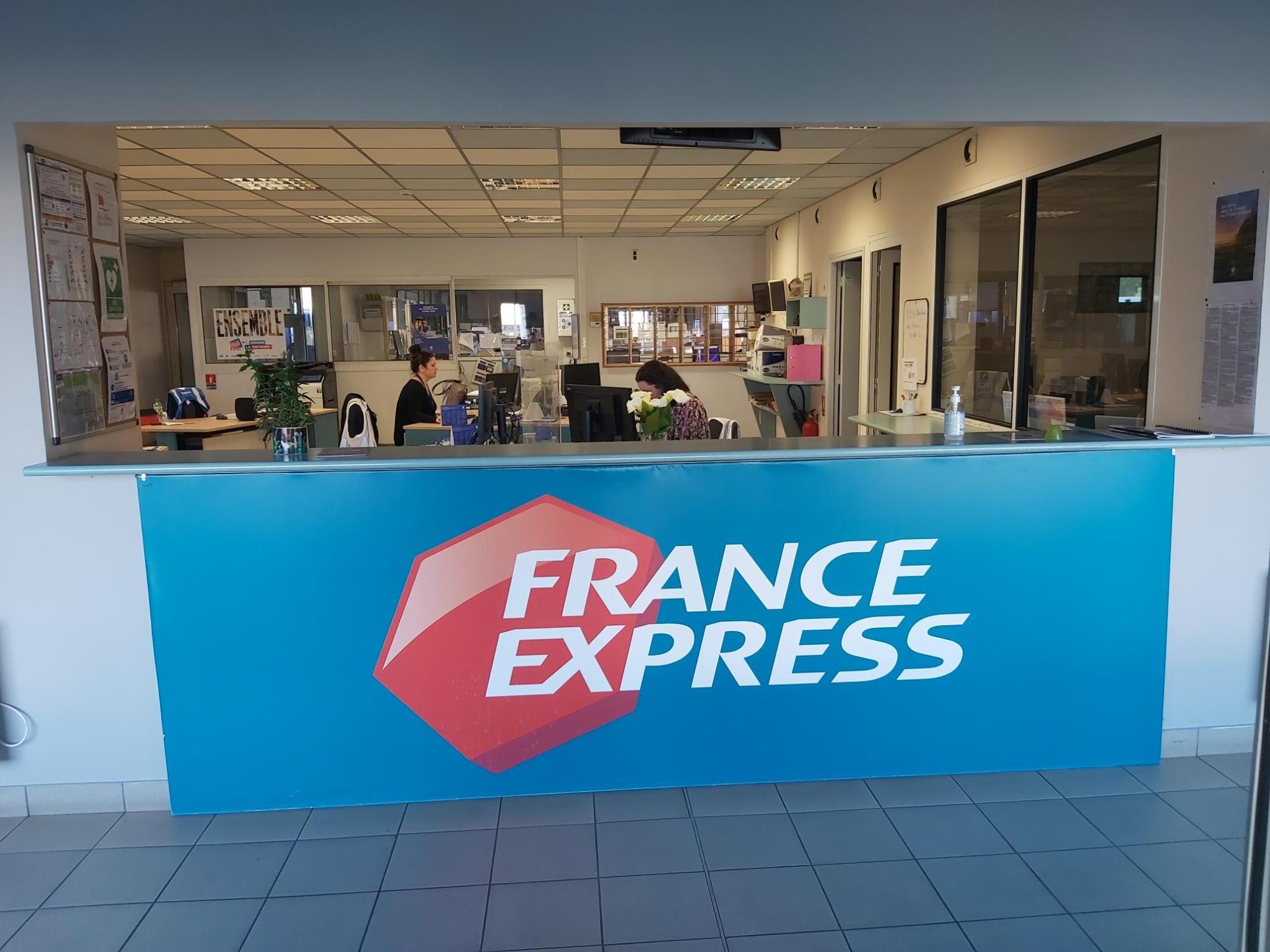 Geodis | Distribution & Express : Centres commerciaux et grands ...