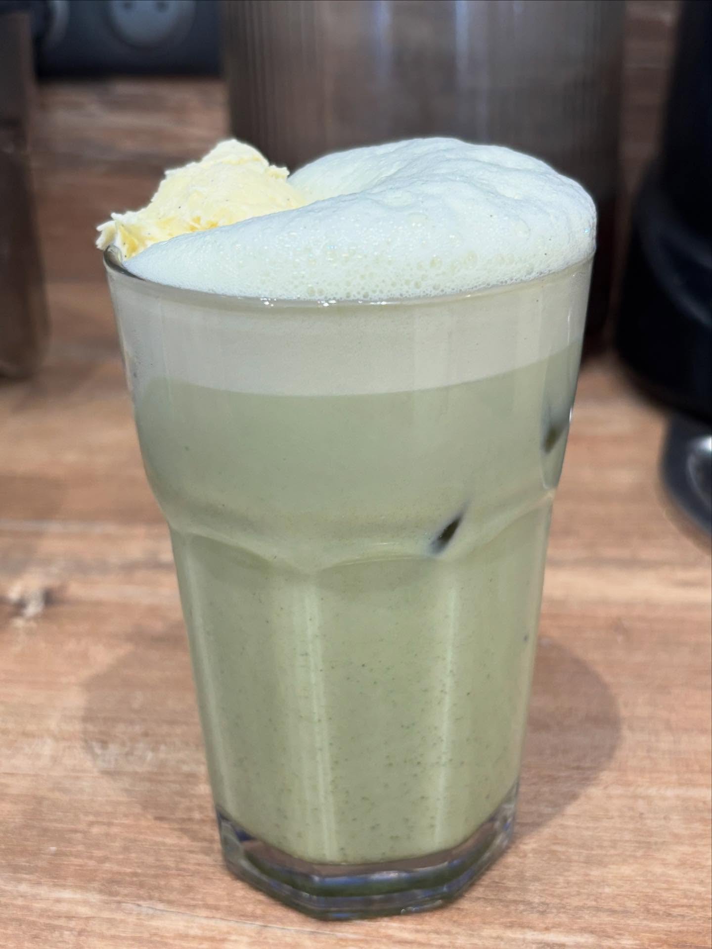 Holy Shot Coffee Shop : Salon de thé et café Reims 51100 (adresse ...