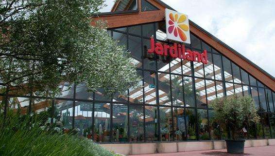 Jardiland : Fleuriste Orléans 45100 (adresse, horaire et avis)