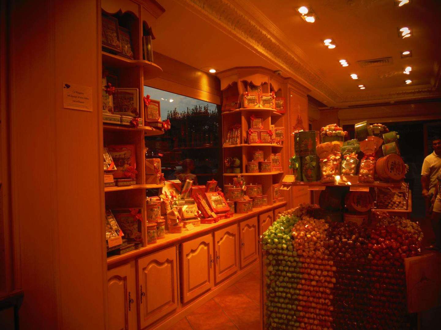La Cure Gourmande : Chocolatier Confiseur Paris 1er 75001 (adresse ...