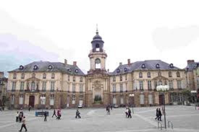 Mairie De Rennes : Mairie Rennes 35000 (adresse, horaire et avis)