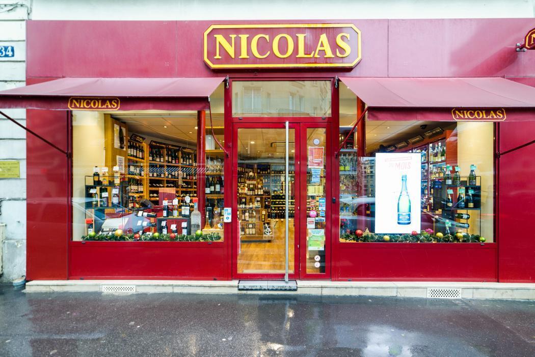 Nicolas : Caviste Paris 16ème 75016 rue de passy (adresse, horaire et avis)