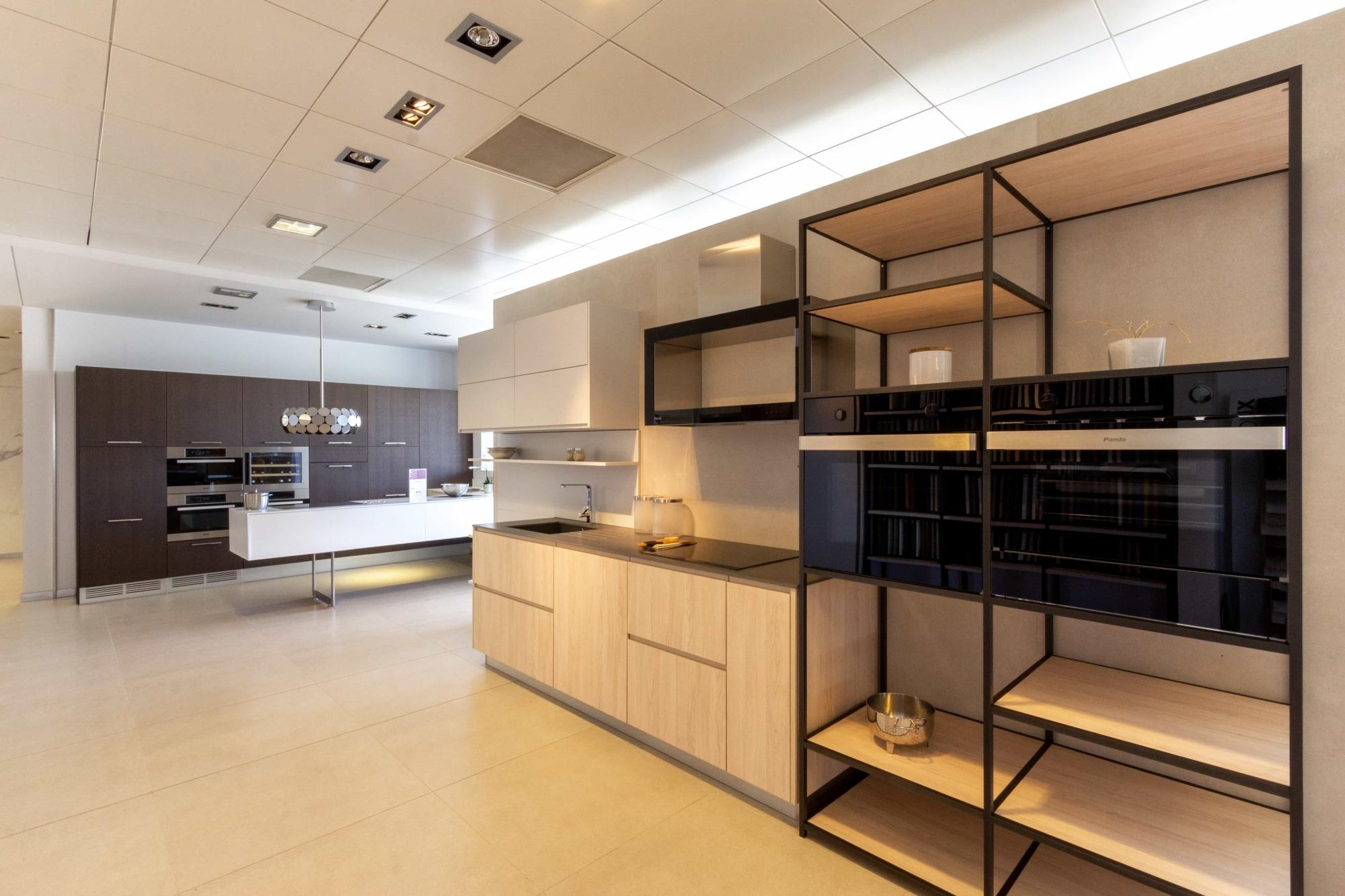 Porcelanosa La Roche : Sol La Roche sur Yon 85000 (adresse, horaire et ...