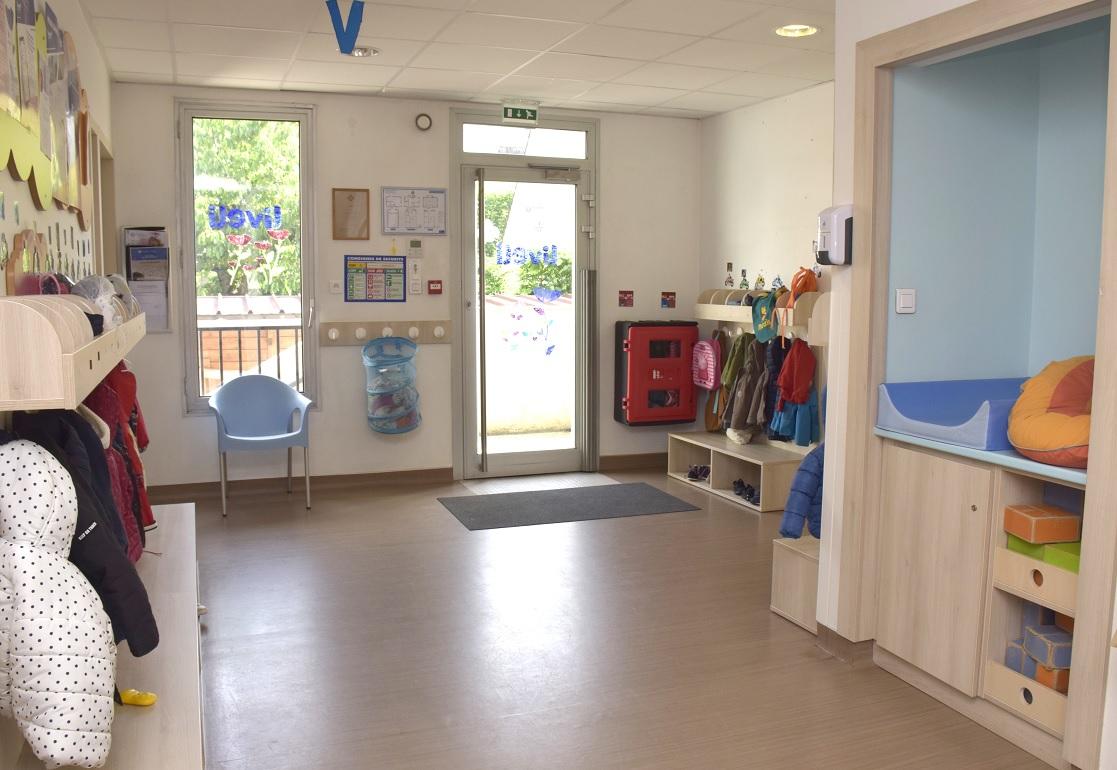 Les Petits Chaperons Rouges : Crèche Et Garderie Aulnay Sous Bois 93600 ...